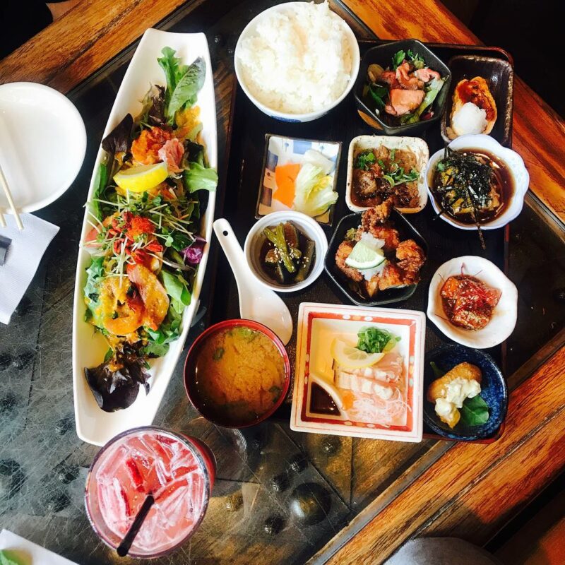 37 Absolute Best Vancouver Restaurants To Dine At