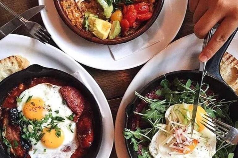 14 Best Brunch in Vancouver & What To Order (2024)