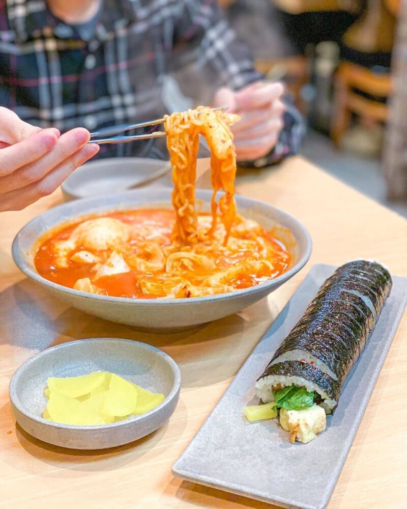 22 Best Burnaby Restaurants You Got To Try (+ what to order)