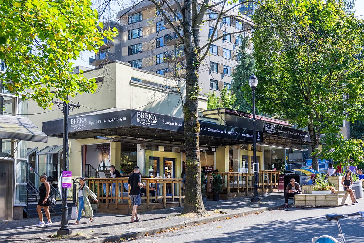 Robson Street Neighbourhood Guidebook: The Best Eats, Shops & Stays ...