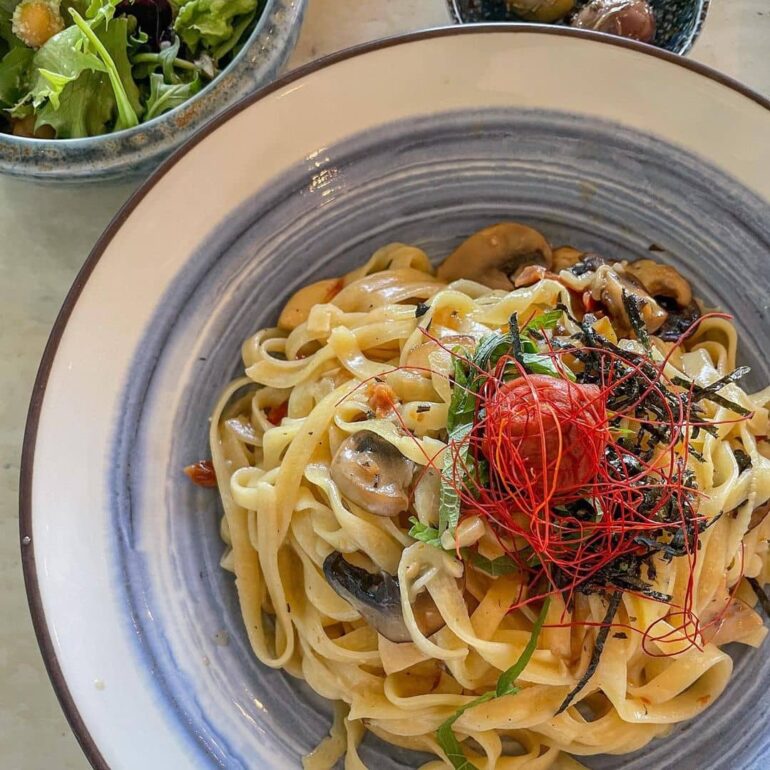 10 Best Japanese Restaurants In Richmond + What To Order (2024)