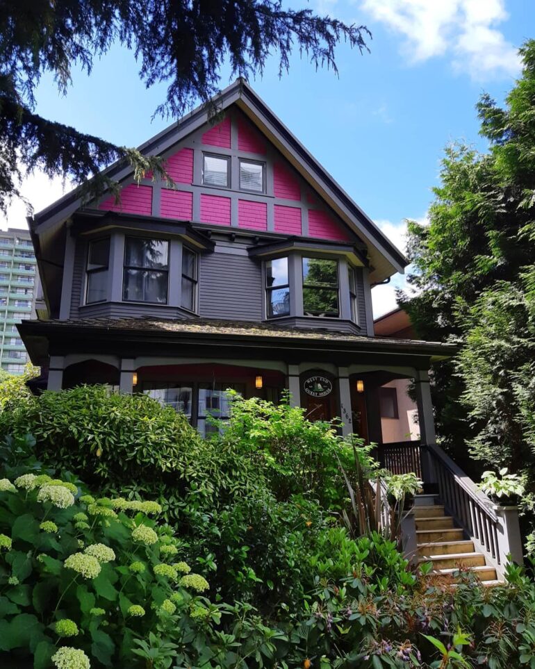 5 Best Staycations In Vancouver For A Stress-Free Short Break