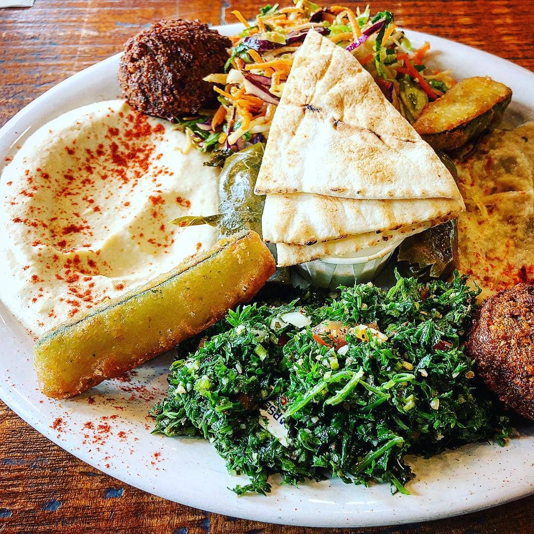 12 Best Kerrisdale Restaurants You Must Try Out (+ What To Order)