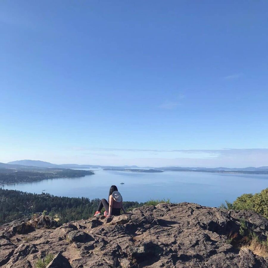 12 Top-Rated Beginner And Moderate Hiking Trails In Victoria, BC And ...