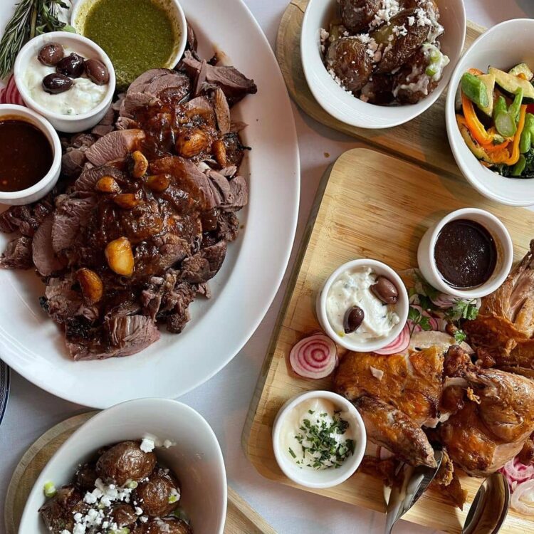 10 Best Greek Restaurants In Vancouver That Will Hit The Spot In 2024 ...