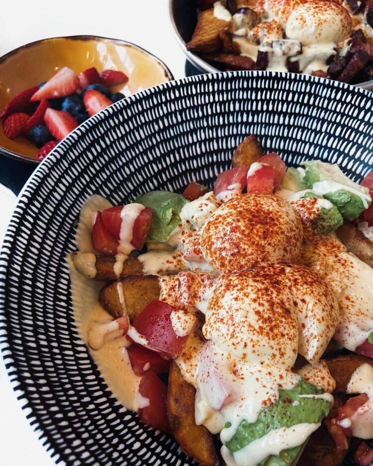 15 Best Restaurants in Calgary You Shouldn't Miss Out On