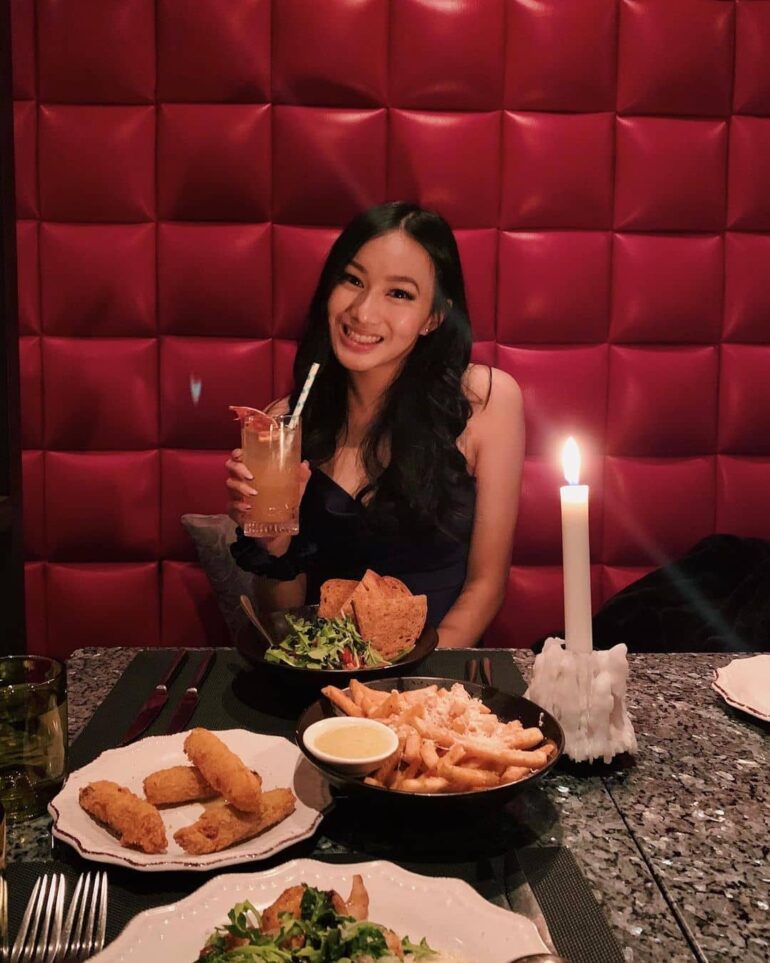 15 Best Restaurants in Calgary You Shouldn't Miss Out On