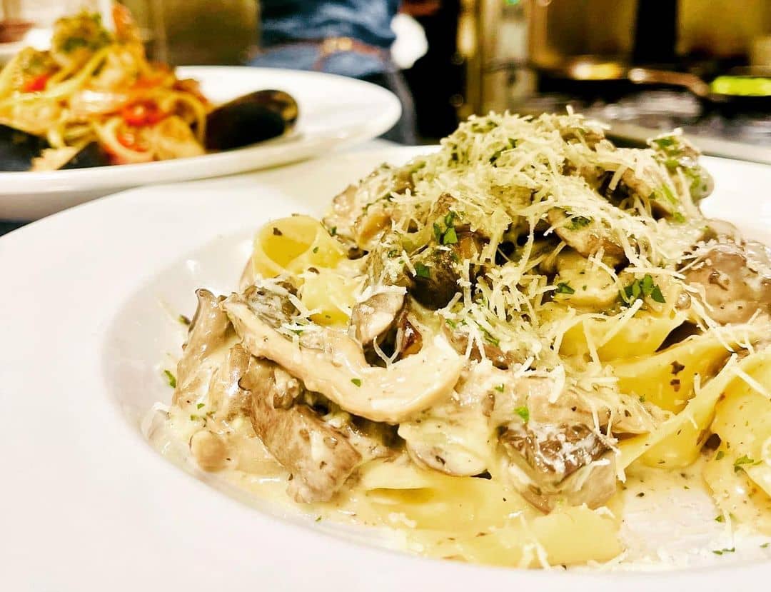 15 Best Victoria Restaurants To Dine At For A Stellar Meal In 2023 ...