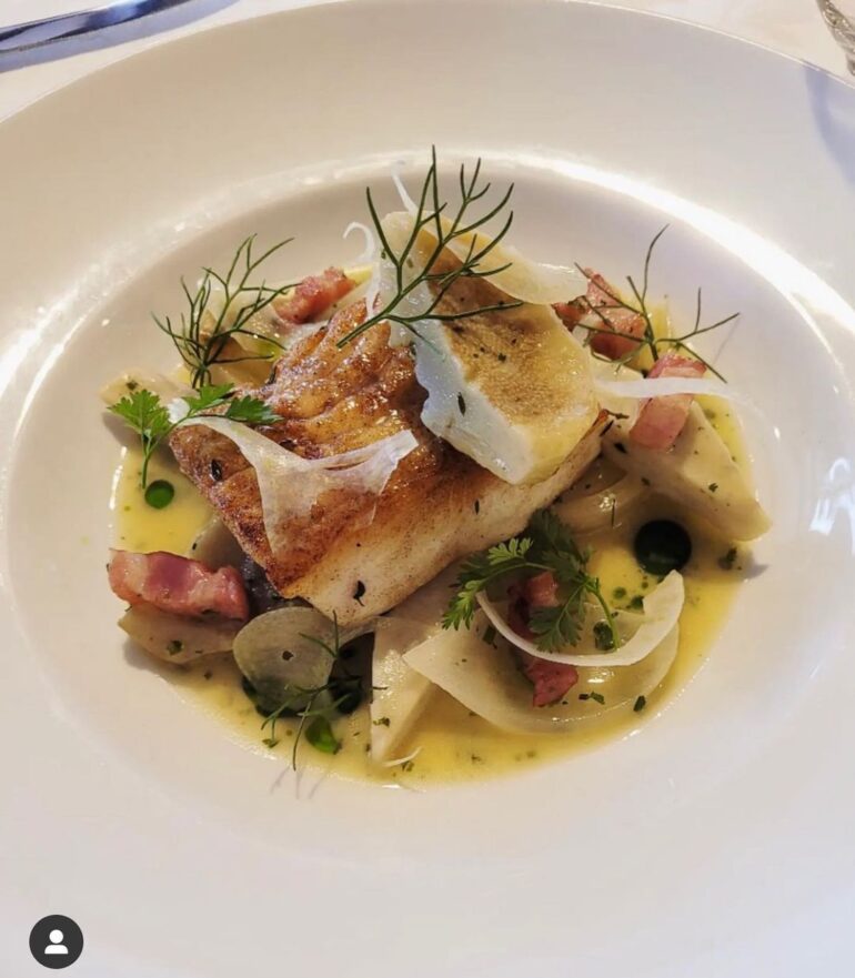 10 Best French Restaurants In Vancouver & What To Order (2024)