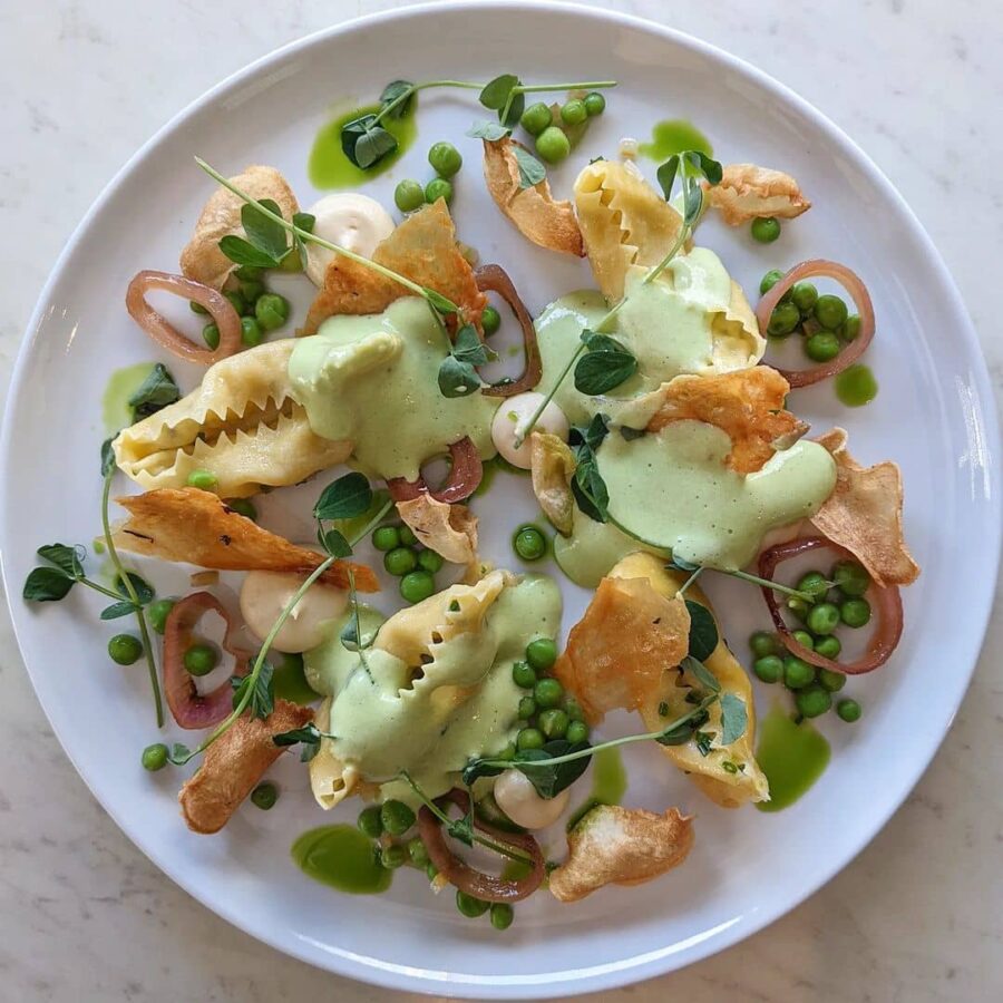 15 Best Ottawa Restaurants To Explore And Dine At In 2024 (+ What To Order)