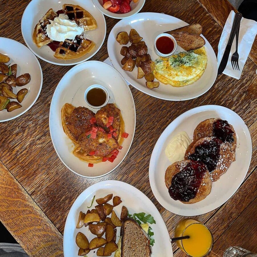 10 Best Brunch Restaurants In Edmonton For A Hearty Meal (+ what to order)