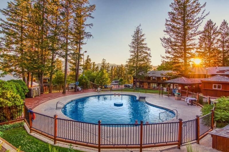 10 Best Hot Springs in British Columbia To Detox Your Body With A ...