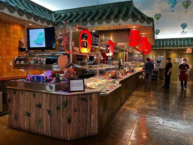 13 Best Mississauga Restaurants To Dine At (+ what to order)