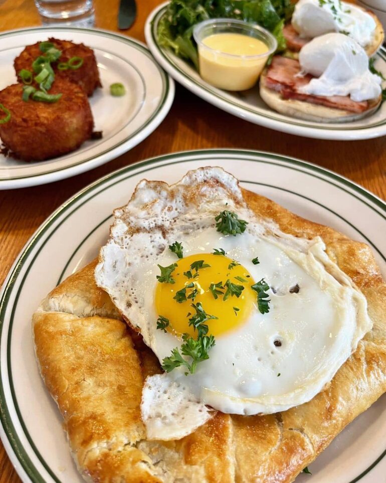 13 Best Brunch Restaurants In Ottawa For A Hearty Meal