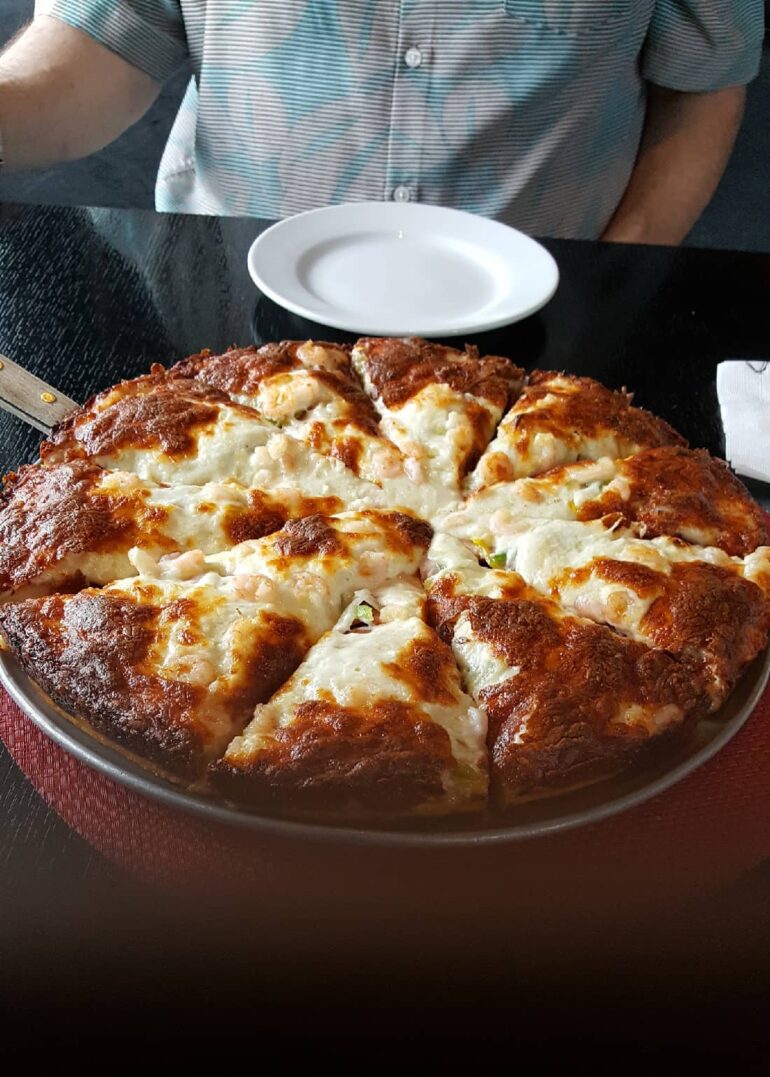 10 Best Edmonton Pizza Spots For A Good Pie (+ what to order)