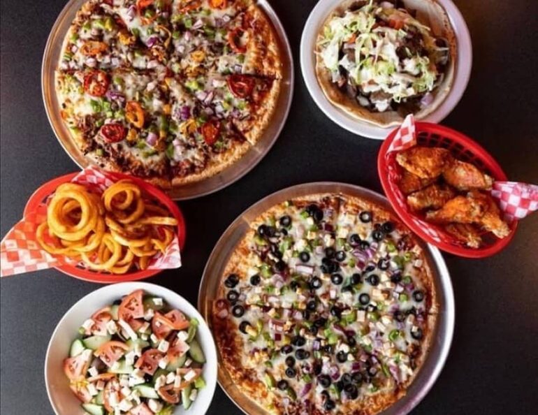 10 Best Edmonton Pizza Spots For A Good Pie (+ what to order)