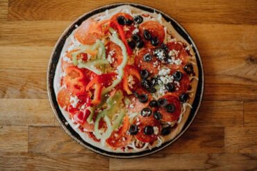 10 Best Edmonton Pizza Spots For A Good Pie (+ what to order)