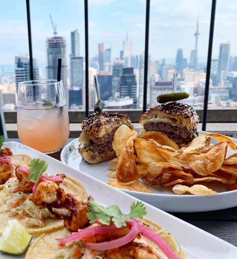 13 Best Rooftop Restaurants in Toronto For Scenic City Views (+ what to ...