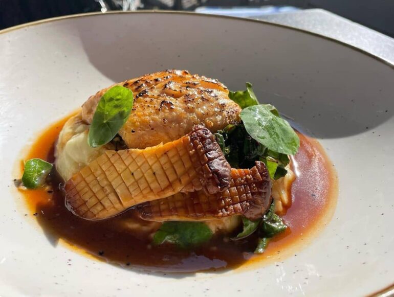 13 Best Burlington Restaurants To Eat At in 2024 (+ what to order)