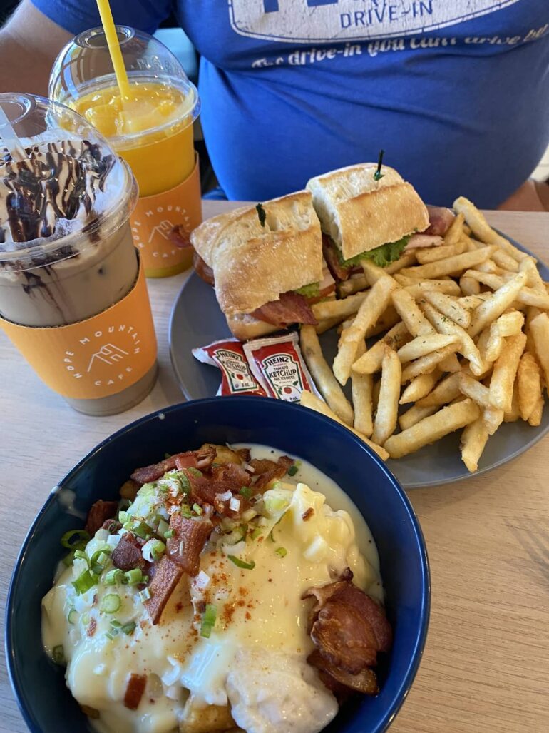 10 Best Restaurants In Hope BC To Eat At In 2024 (+ What to order)