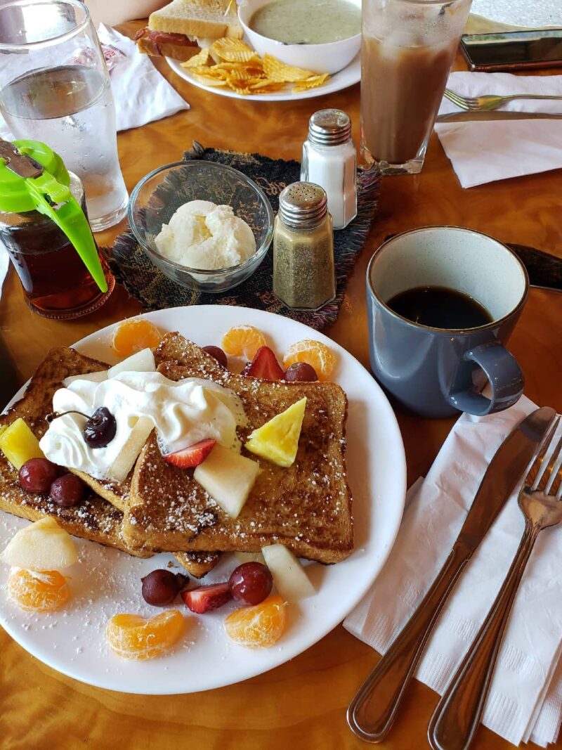 10 Best Restaurants In Hope BC To Eat At In 2024 (+ What to order)