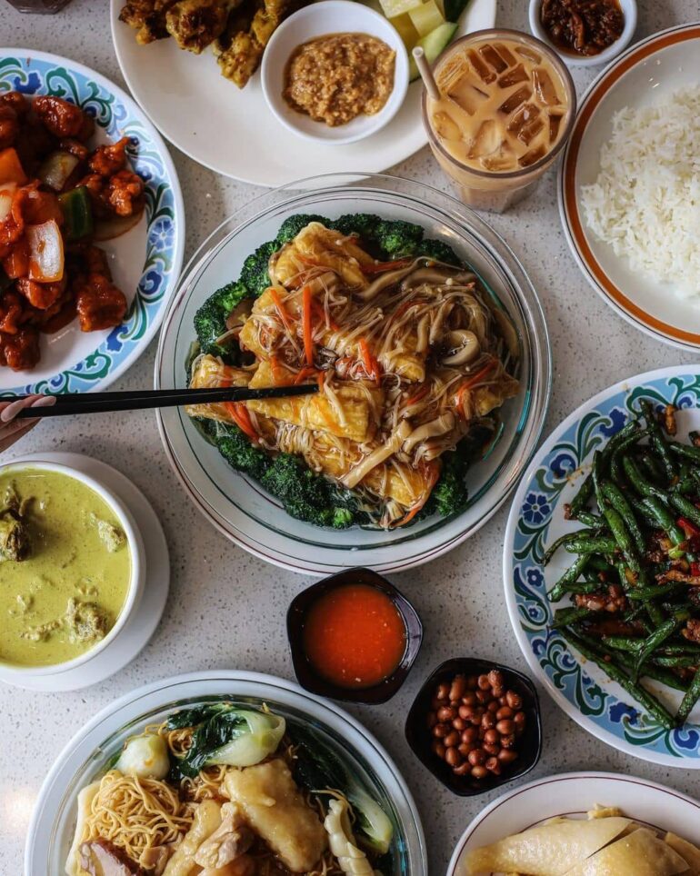 12 Best Chinese Restaurants in Burnaby To Dine At (+ What To Order)
