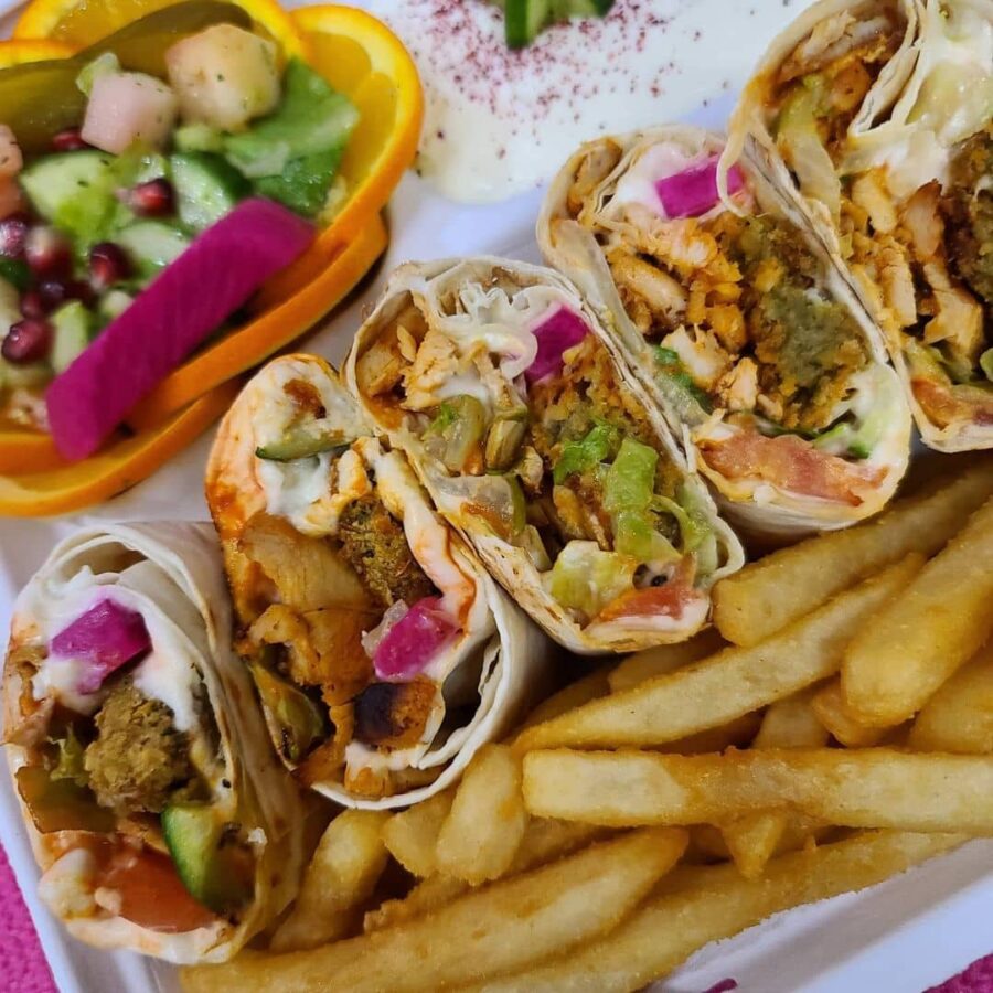 12 Best Hamilton Restaurants To Eat At (+ What To Order)