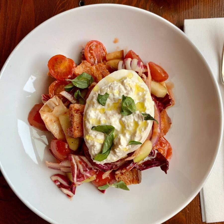 12 Best Bellevue Restaurants & What To Order (2023)