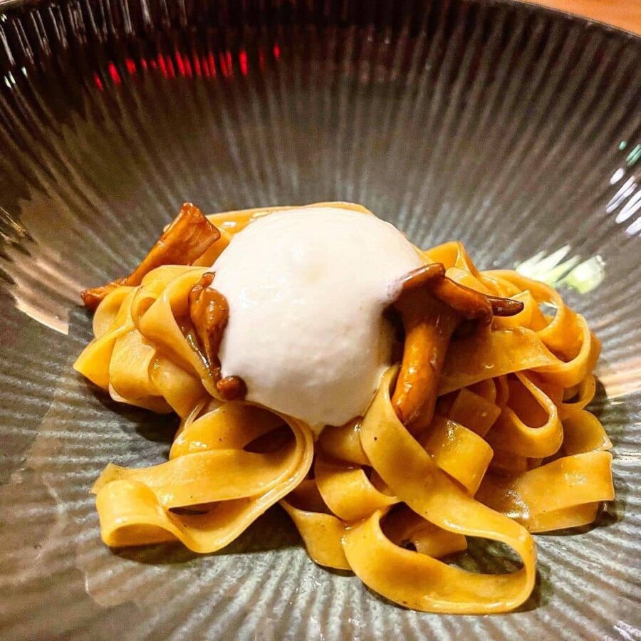 12 Best Italian Restaurants In Seattle & What To Order (2024)