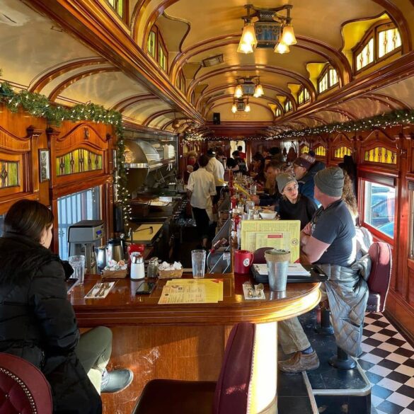 12 Best Spokane Restaurants & What To Order (2023)