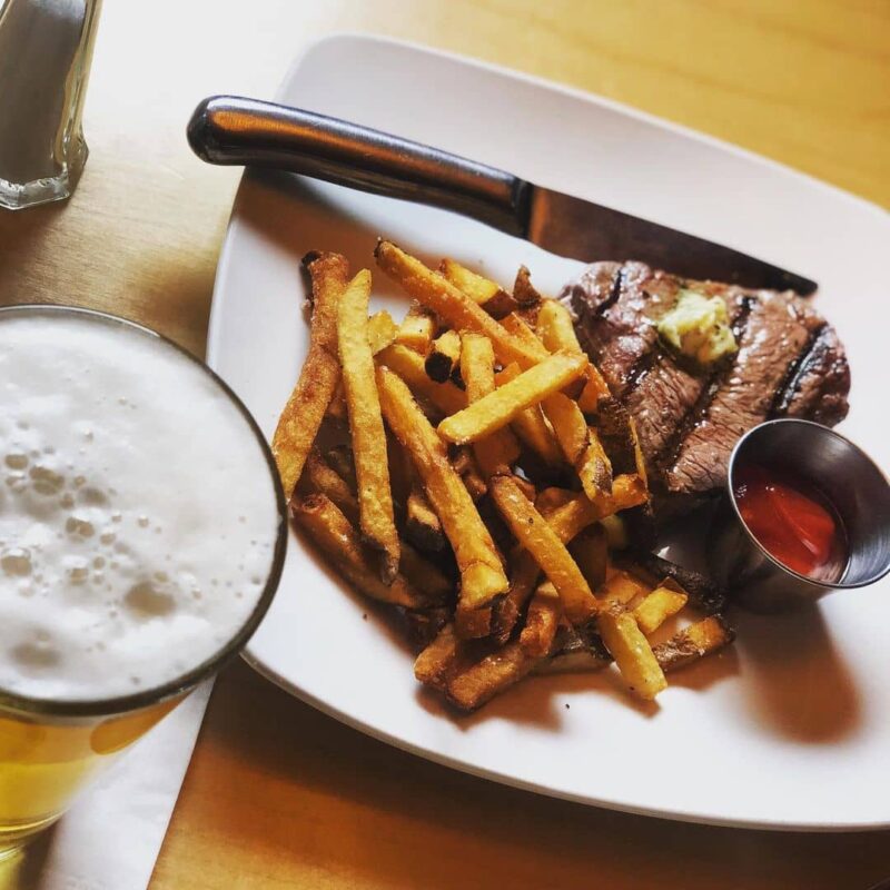 12 Best West Seattle Restaurants & What To Order (2024)