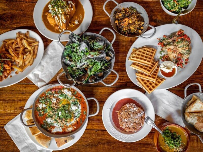 10 Best Seattle Brunch Spots & What To Order (2024)