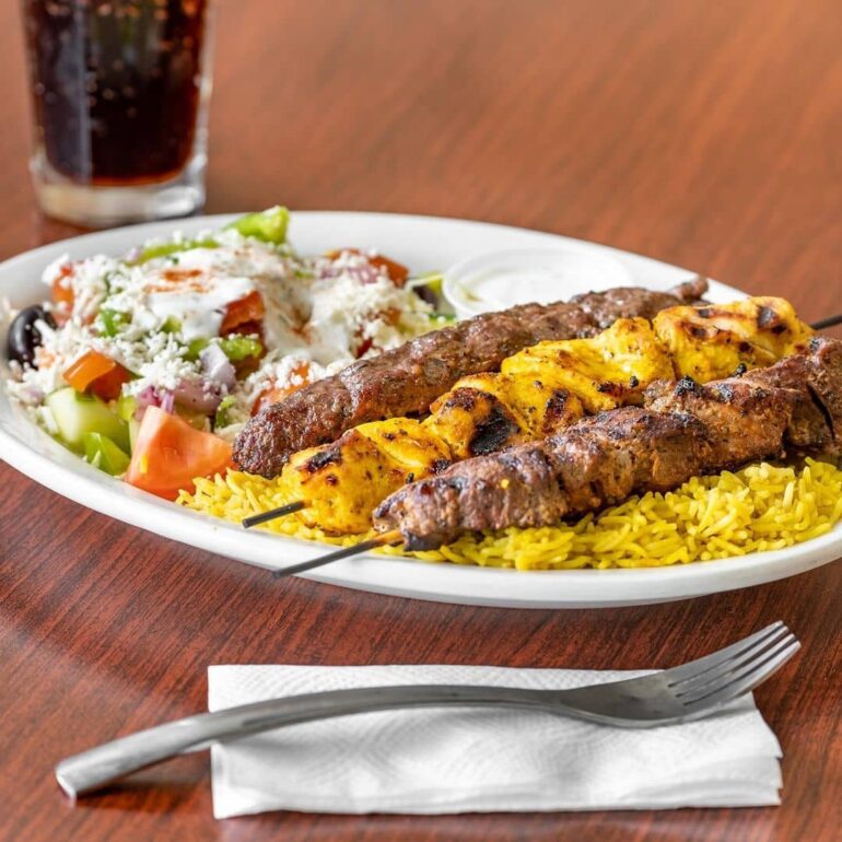 12 Best Vancouver WA Restaurants You Must Eat At (+ What To Order)