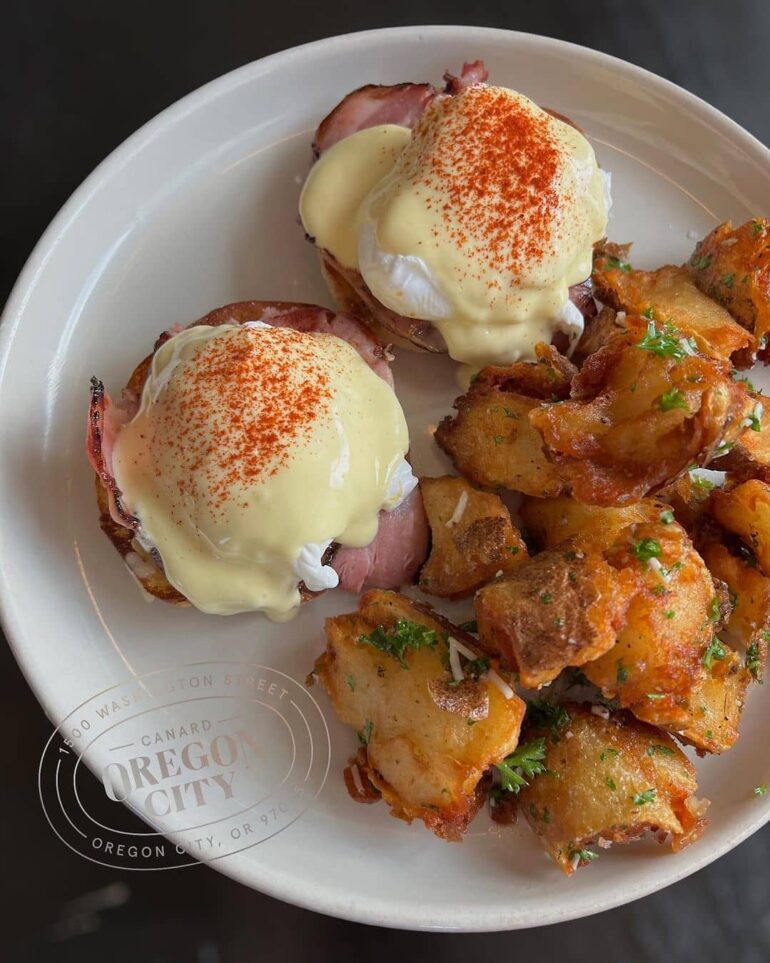 13 Best Brunch In Portland & What To Order (2024)