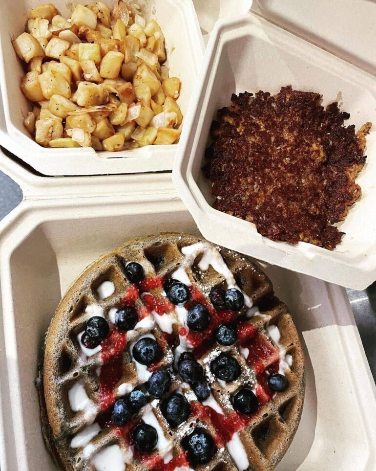 13 Best Brunch In Portland & What To Order (2024)