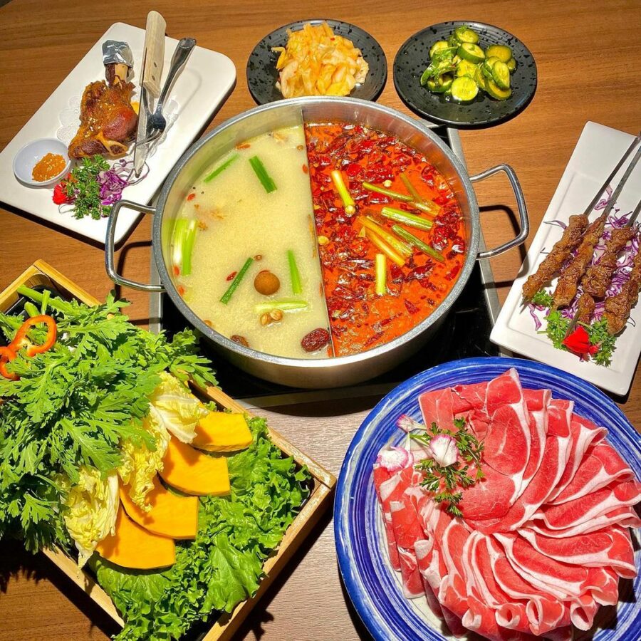 7 Best Hot Pot Restaurants In Seattle For A Warm Meal (+ What To Order)