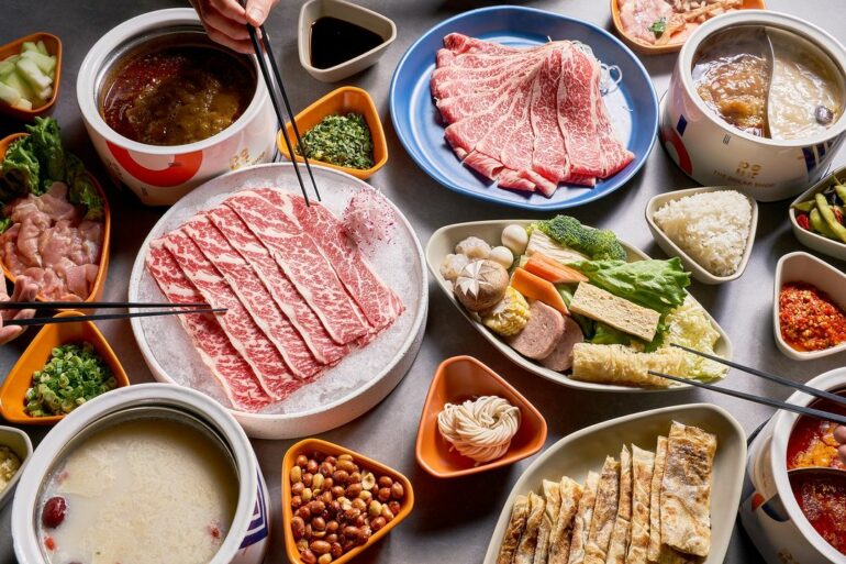7 Best Hot Pot Restaurants In Seattle For A Warm Meal (+ What To Order)