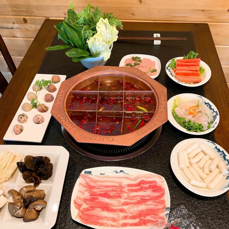 7 Best Hot Pot Restaurants In Seattle For A Warm Meal (+ What To Order)