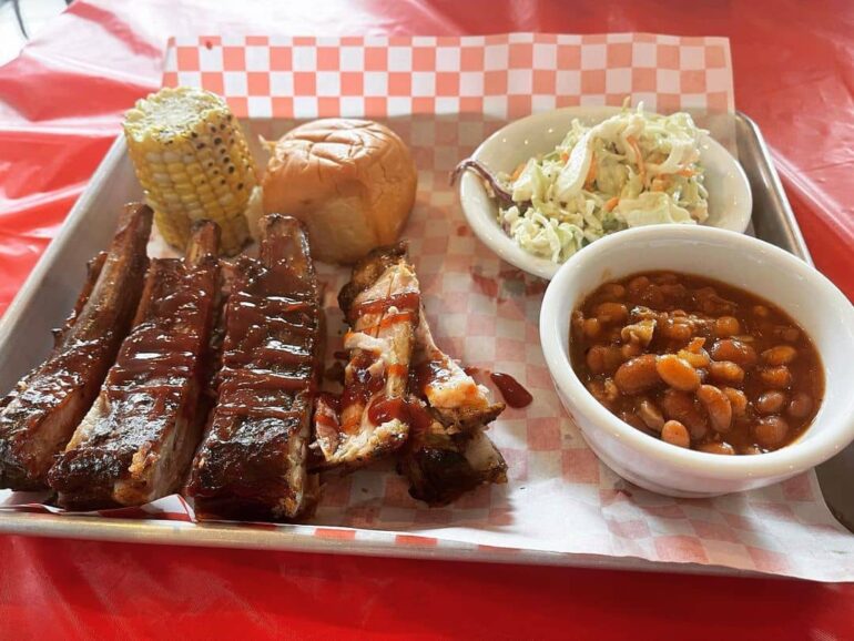 12 Best Edmonds Restaurants & What To Order (2024)