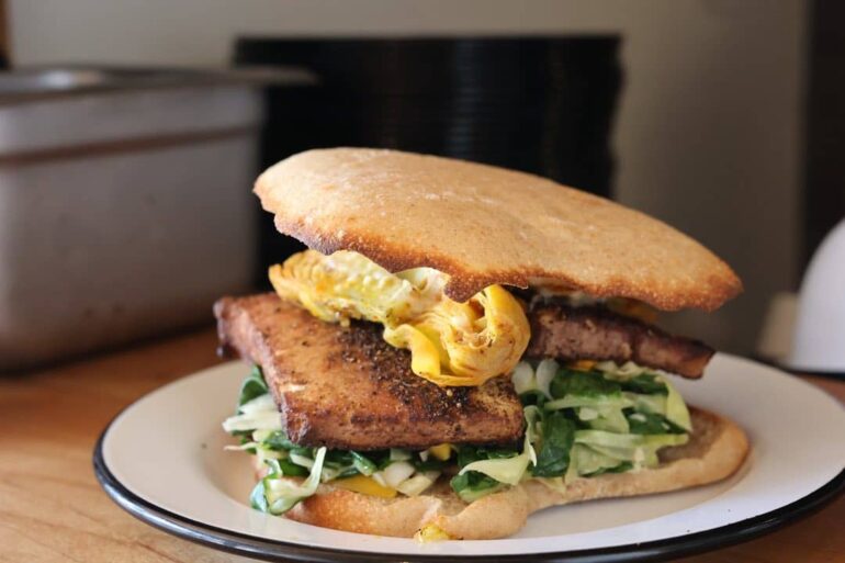 12 Best Edmonds Restaurants & What To Order (2024)