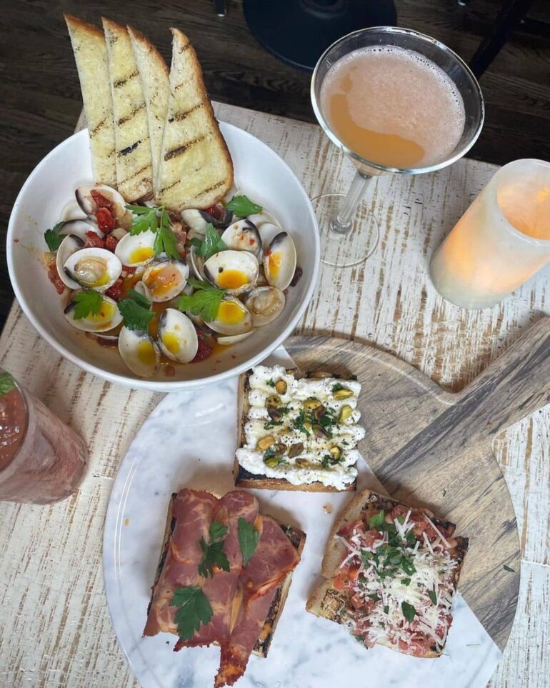 15 Best Italian Restaurants In Chicago To Eat At In 2024 (+ What To Order)