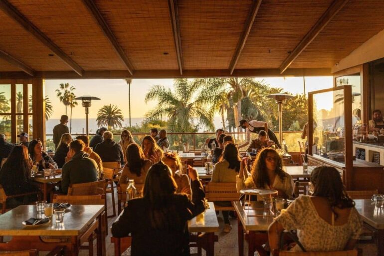 11 Best Rooftop Restaurants In Los Angeles To Eat At In 2024 (+ What To ...