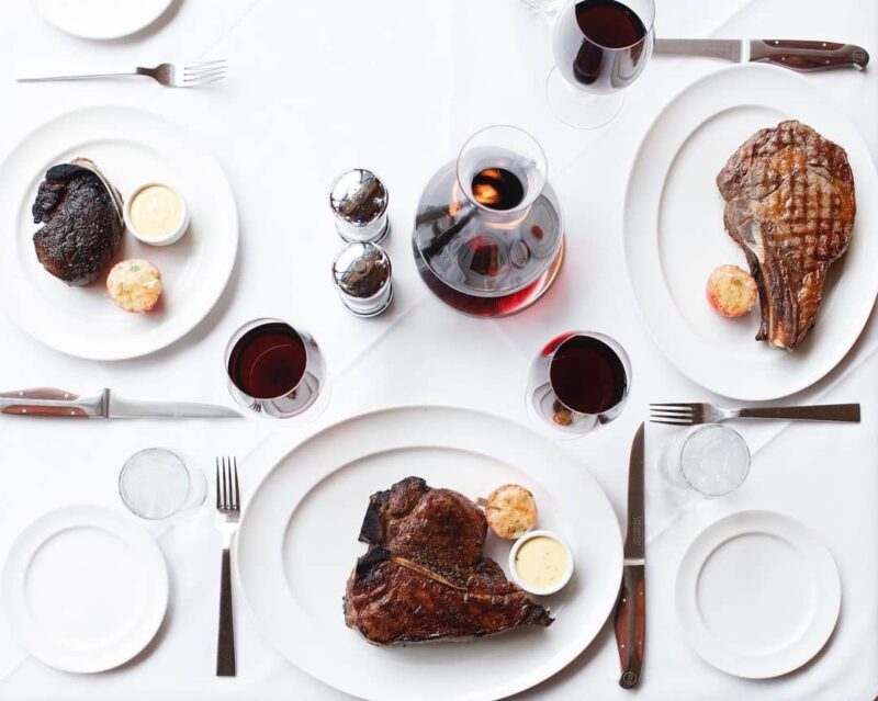 10 Best Steakhouses In Chicago To Eat At In 2024 (+ What to Order)