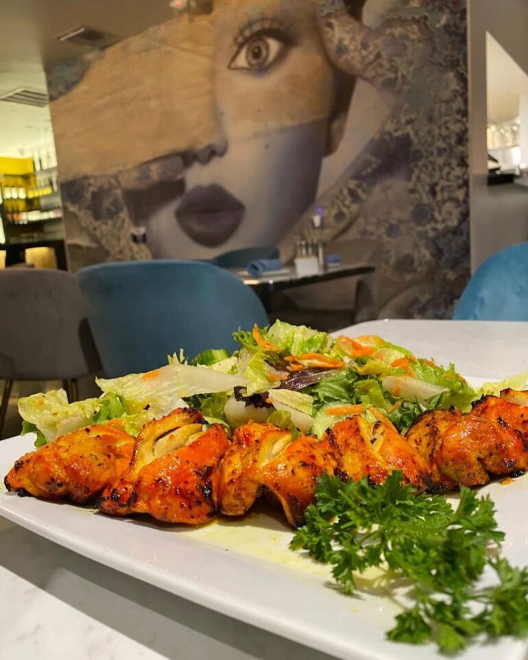 12 Best Restaurants In Anaheim To Eat At In 2024 (+ What To Order)