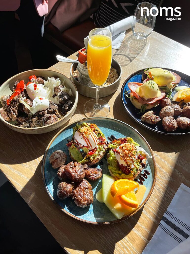 10 Best Brunch Spots in Banff For A Hearty Meal In 2024 (+ What To Order)