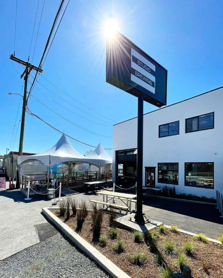 12 Best Burnaby Patios To Hit Up On A Sunny Day In 2023 (+ What To Order)