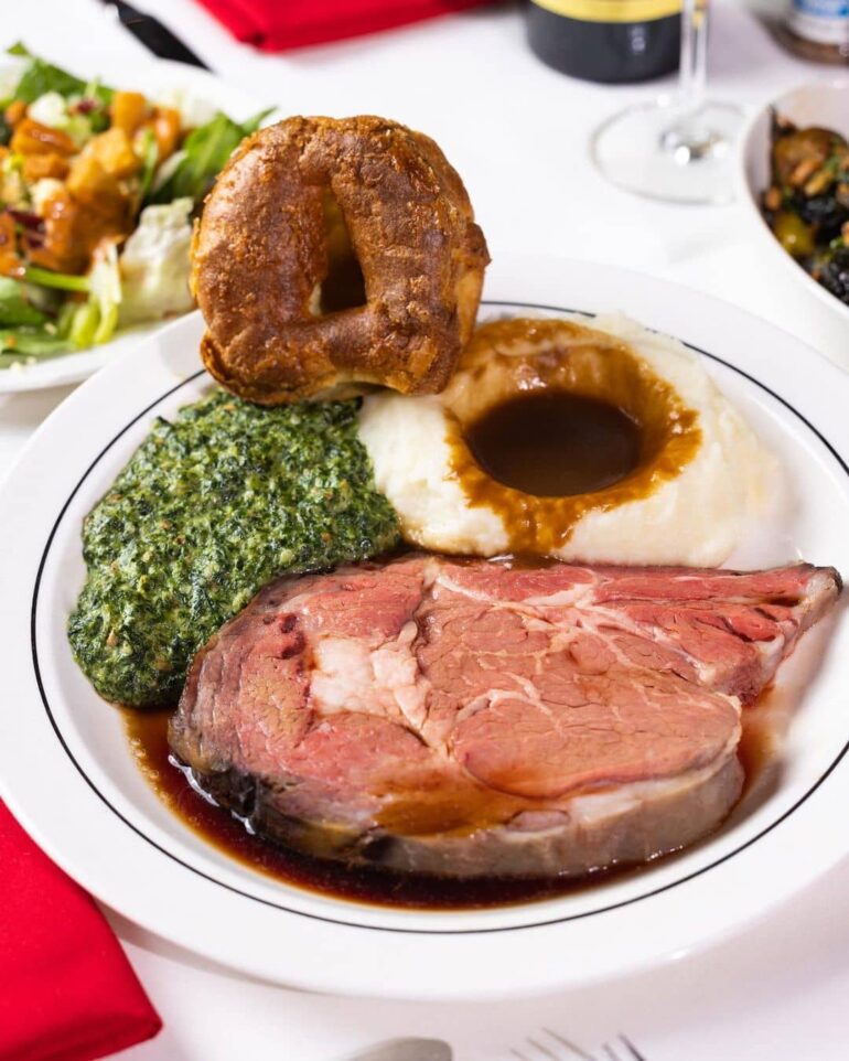 12 Best Steakhouses In Los Angeles To Eat At In 2024 (+ What To Order)