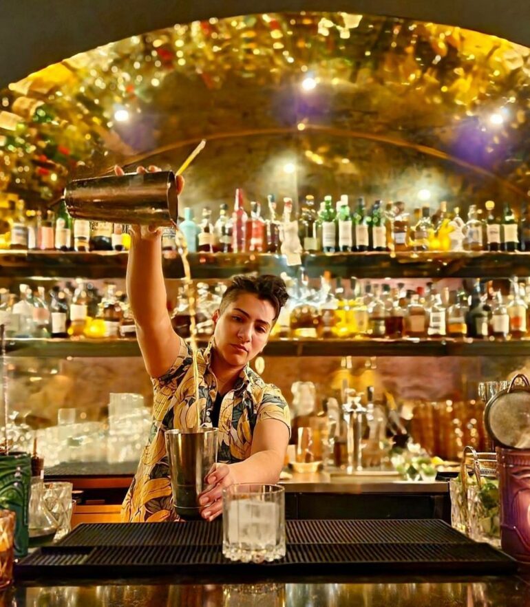 10 Best Speakeasy & Hidden Bars In Seattle & What To Order (2024)