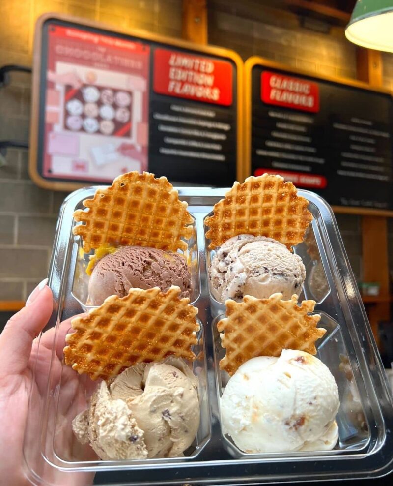 11 Best Desserts In Seattle To Eat In 2024 (+ What To Order)