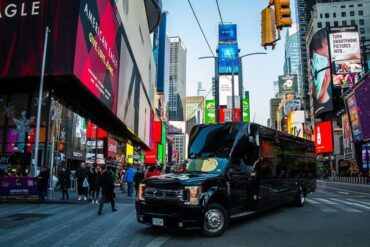 11 Best One-Day Guided Sightseeing Tours in NYC To Check Out In 2024